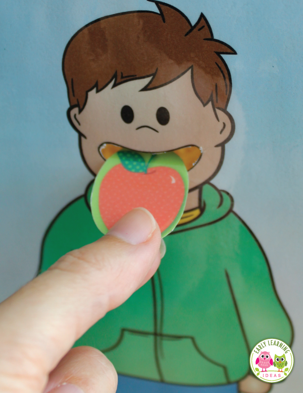 Apple Interactive Counting Book – Early Learning Ideas