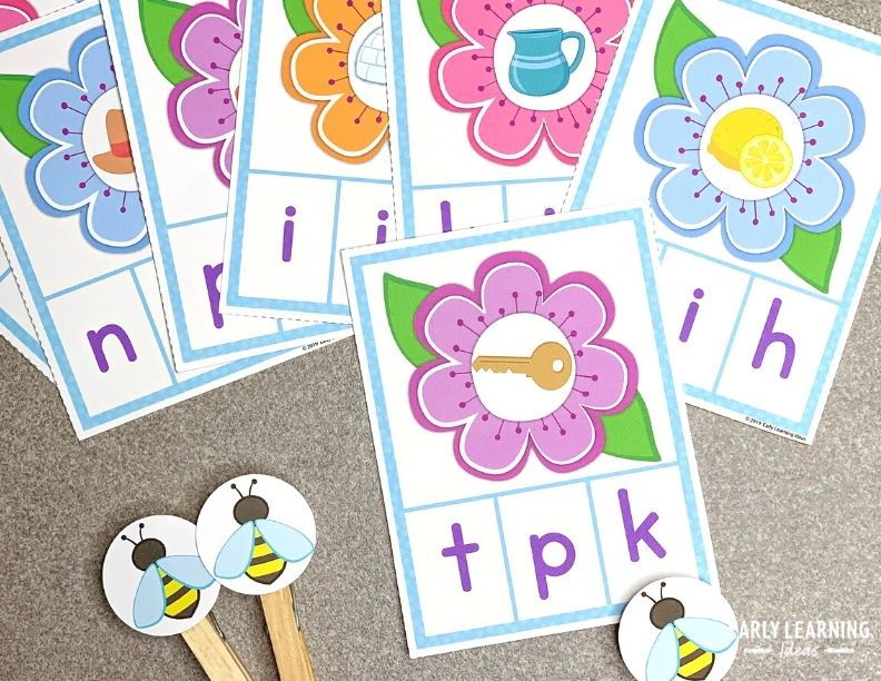 Bees Alphabet & Beginning Sound Clip Cards – Early Learning Ideas